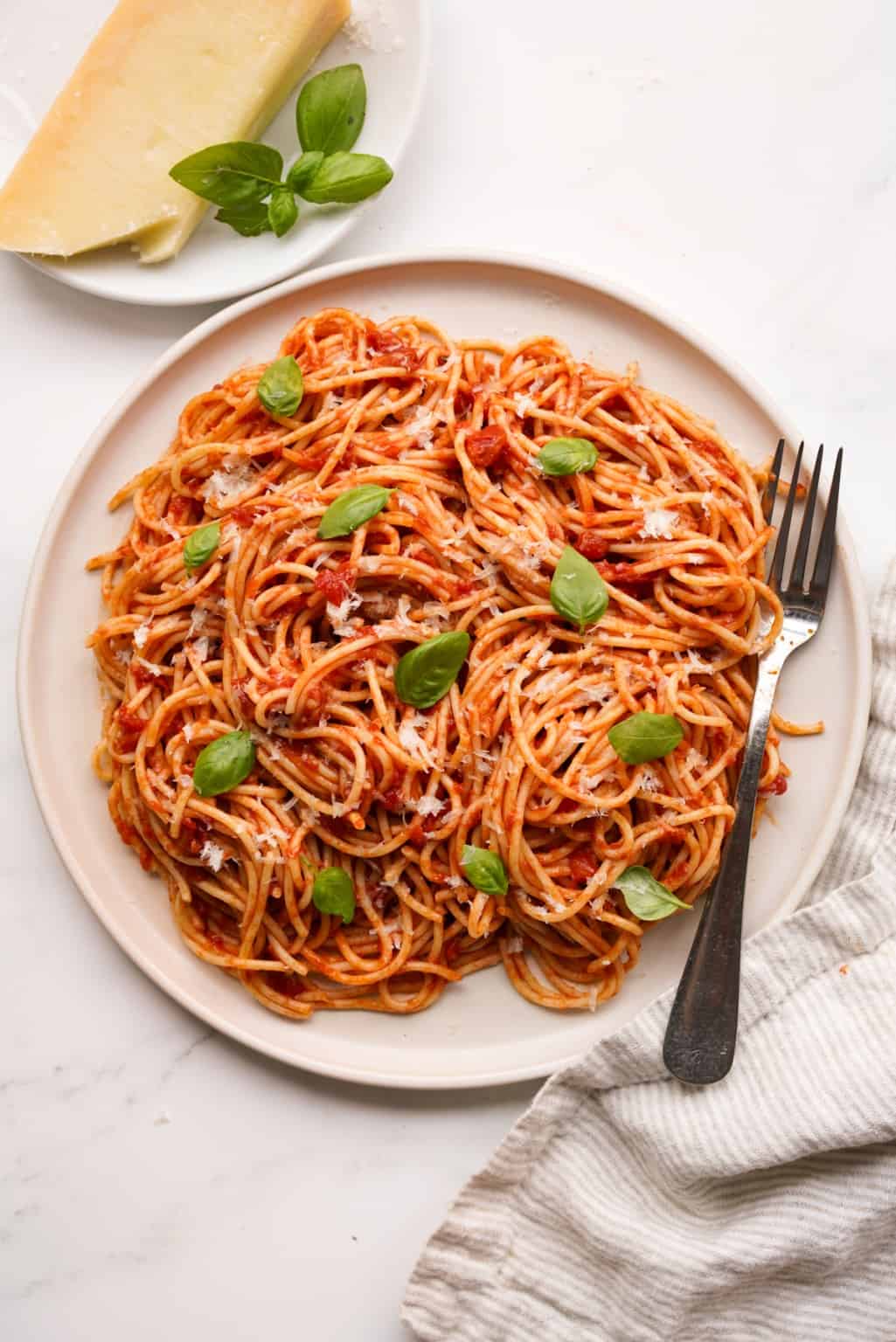 Pasta Pomodoro - Joyous Apron