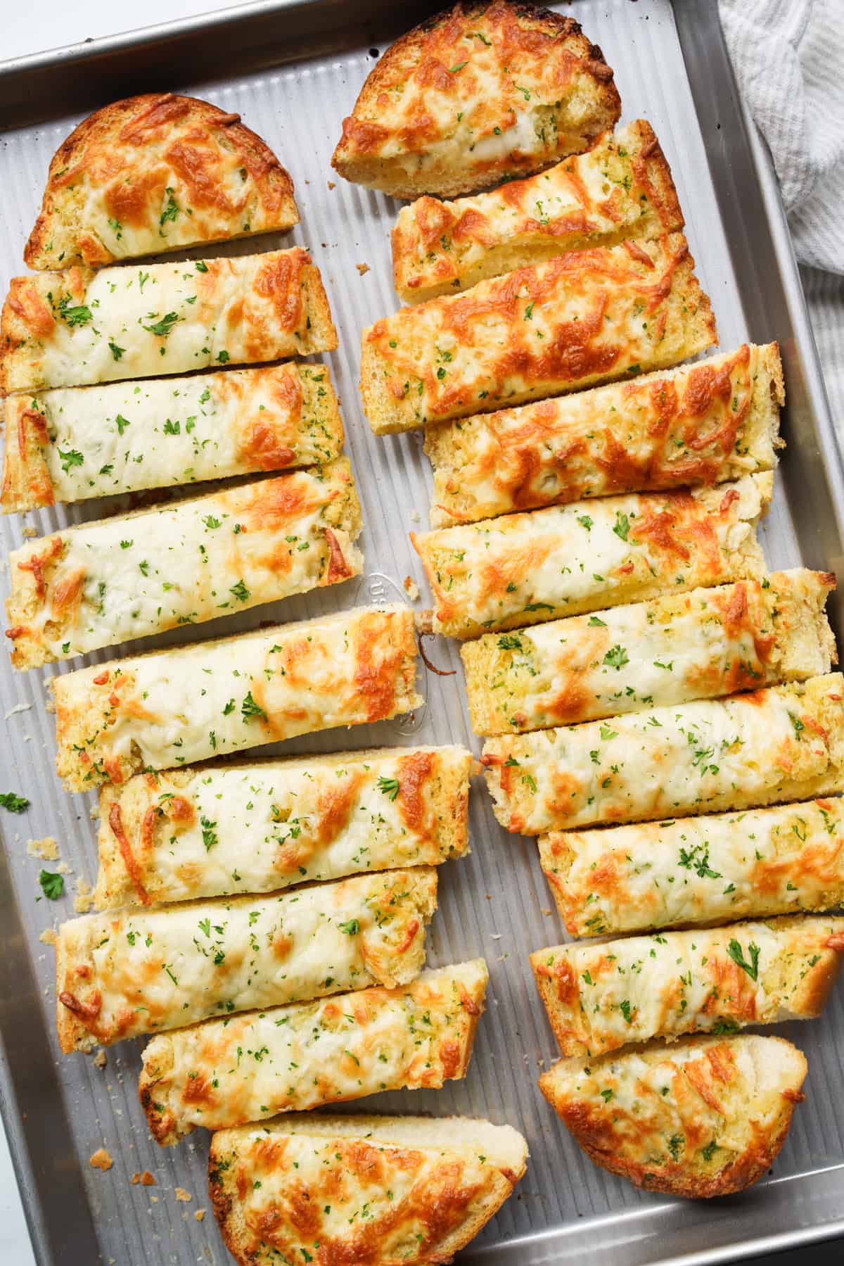 Cheesy Garlic Bread (Only 5 Ingredients!) - Joyous Apron