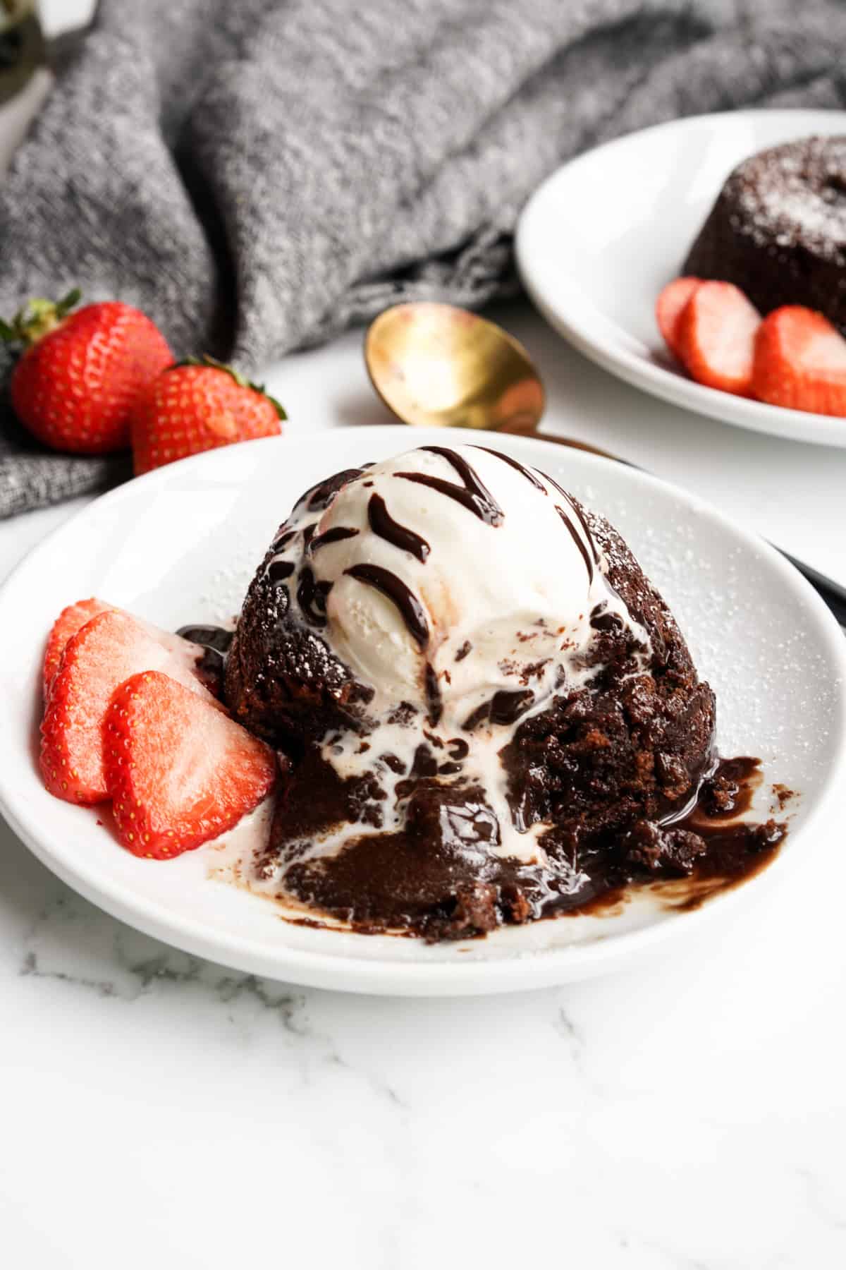 Molten Chocolate Lava Cake (EASY - 20 minutes only!) - Joyous Apron